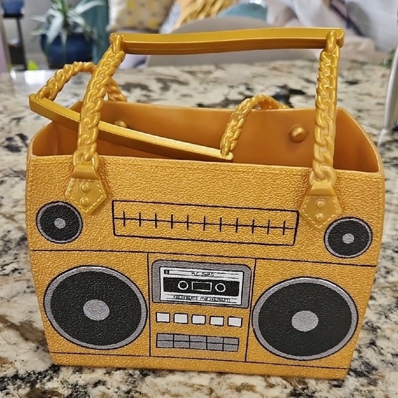 L.O.L. Surprise! | Toys | Lol Surprise Gold Rubber Boombox Handbag ...